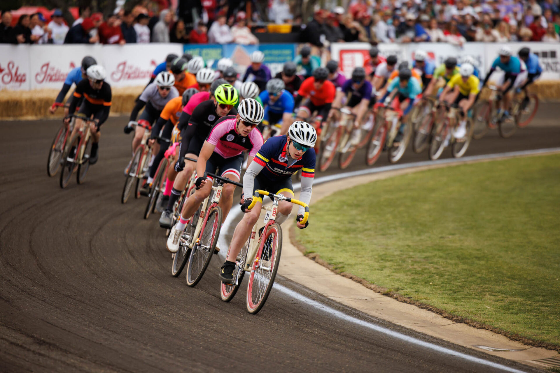 Cutters sprint to 15th Little 500 championship - James Brosher Photography